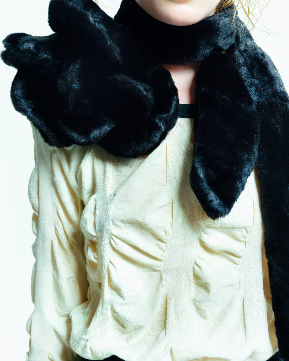 Flower Muffler Blue forest – MEGMIURA